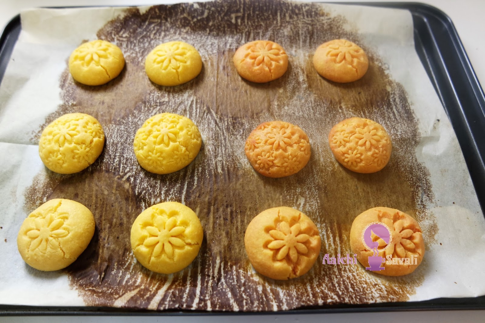 Eggless Custard Cookies - Aaichi Savali