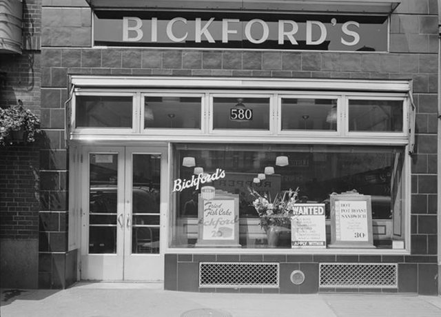 Photographs Of Old Manhattan Storefronts ~ vintage everyday