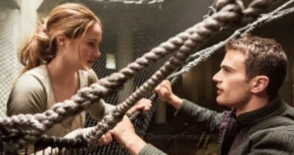 The Divergent Life: NEW: 'Divergent' Book "First Jumper" Scene - From ...