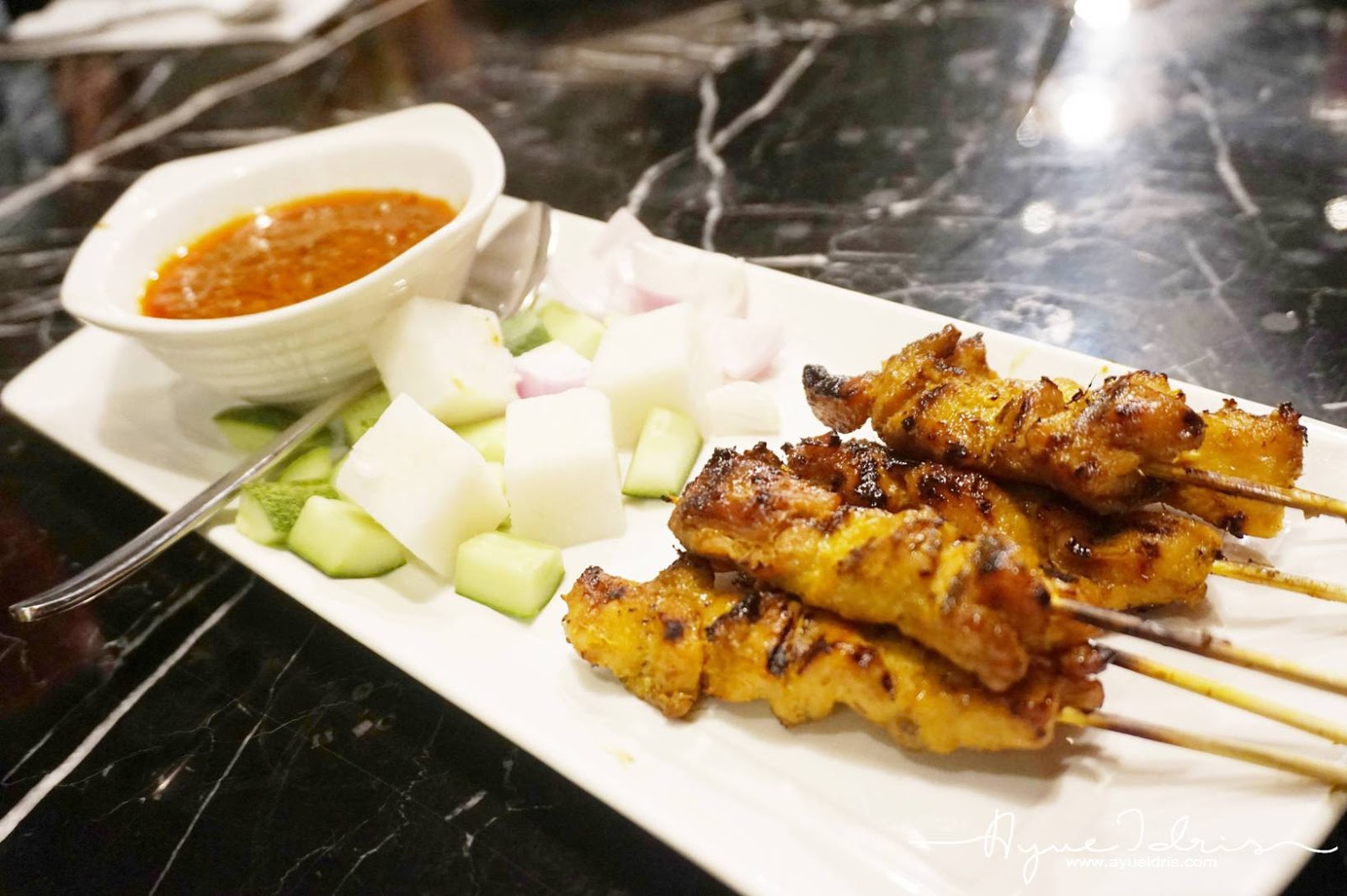 Dinner di Serai Pavilion Kuala Lumpur | AYUE IDRIS