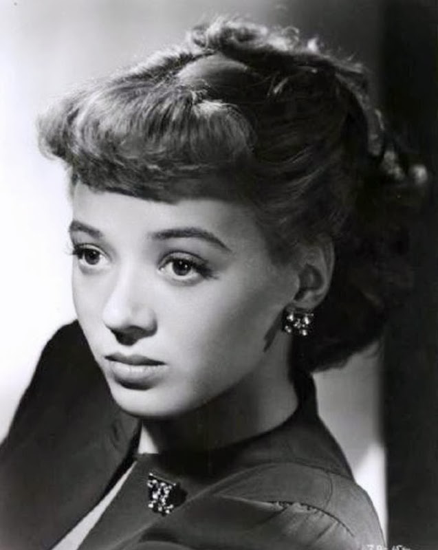 Film Noir Photos: Tracking with Closeups: Jeff Donnell