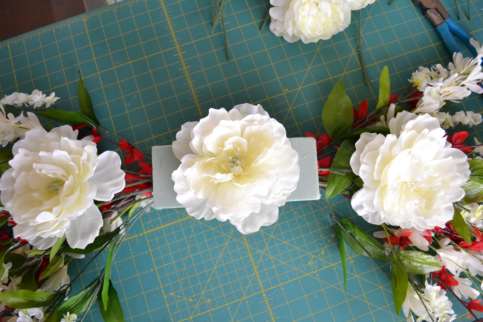 Tea Rose Home: How to Make a Silk Flower Arrangement