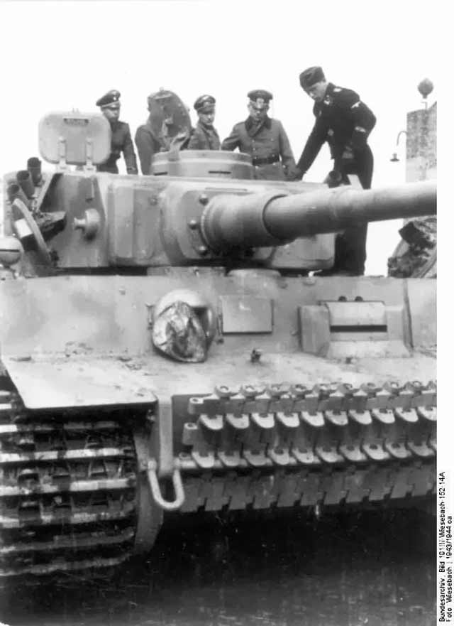 World War II in Pictures: Tiger Tanks