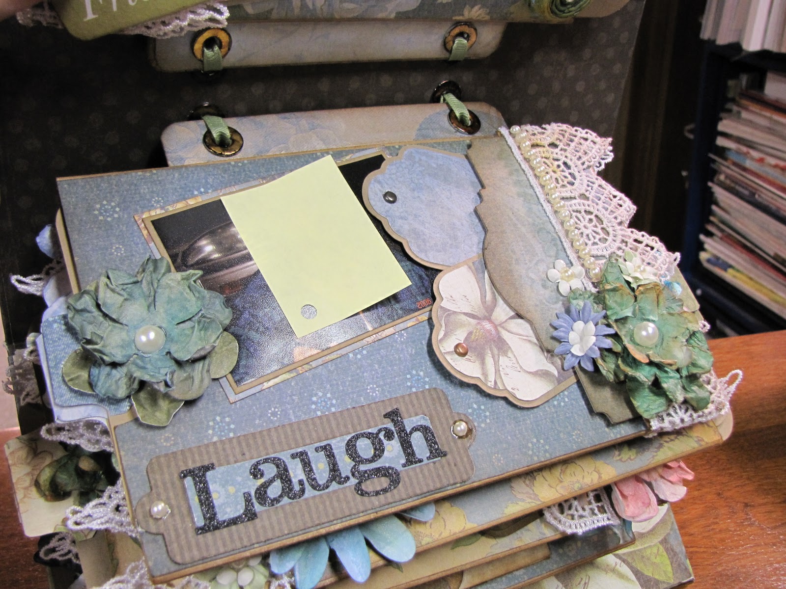 Jazzy Creations...: Paper Bag Flip Album