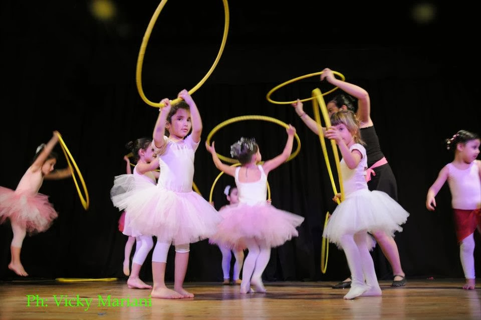 Movimiento Magico Danza Contemporanea- Danza Creativa