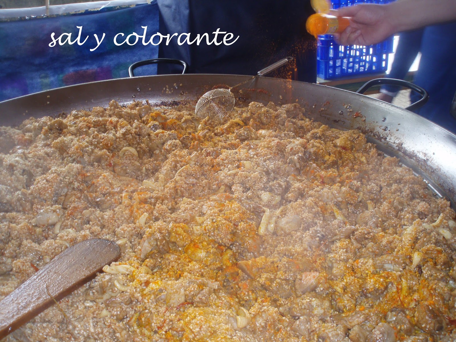 PAELLA PARA 250 PERSONAS. - PASEN Y DEGUSTEN