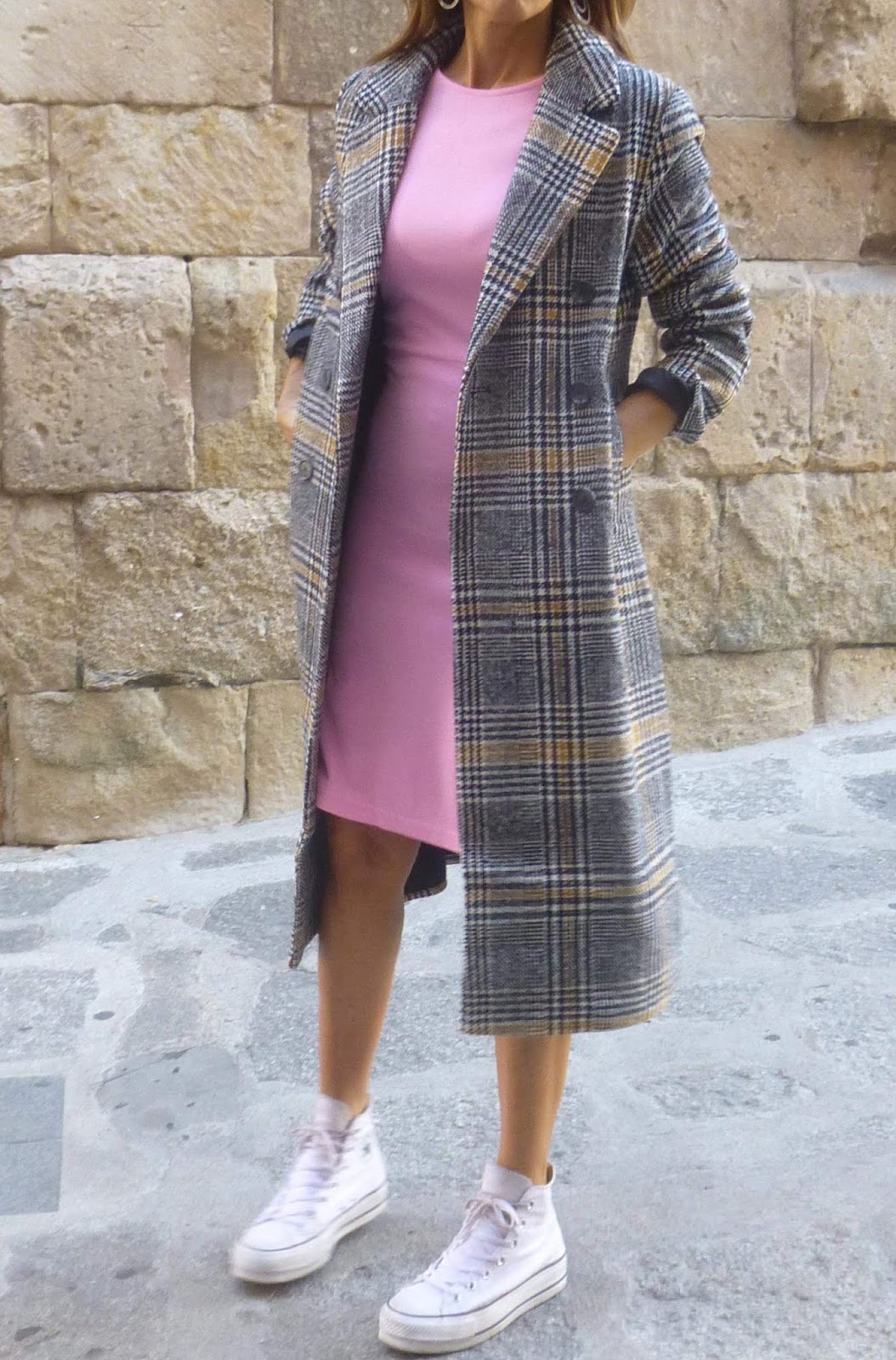Bl Personal Shopper El Abrigo De Cuadros De PrÍncipe De Gales Se Convierte En Una De Las