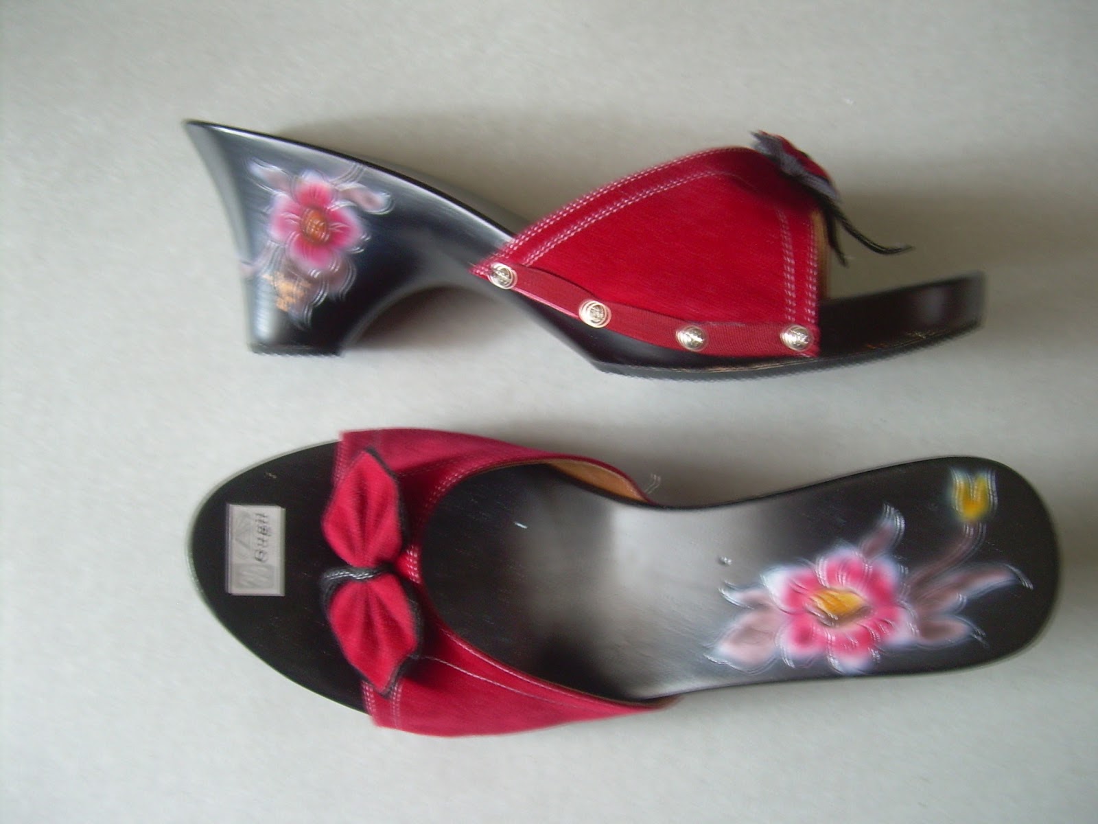 Sendal Wanita Kelom Geulis Tipe Rajut dan Pita Buludru ~ Toko Sendal ...