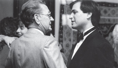 VIRTUAL ILLUSION: Steve Jobs (2011) de Walter Isaacson, e o seu Manifesto