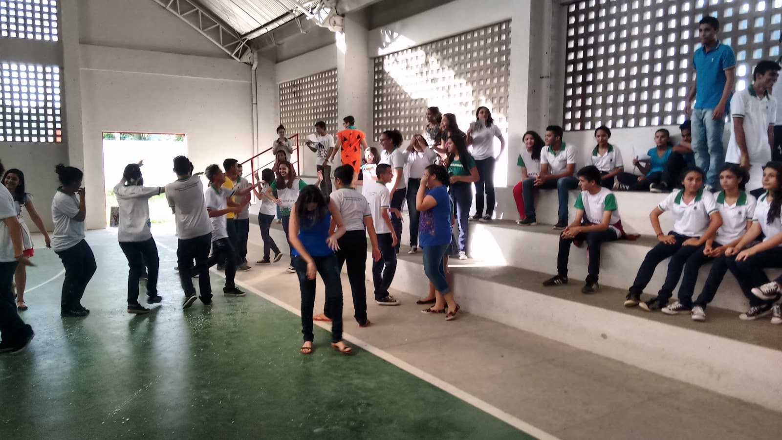 EEEP Maria Auday Vasconcelos Nery: CARNAVAL