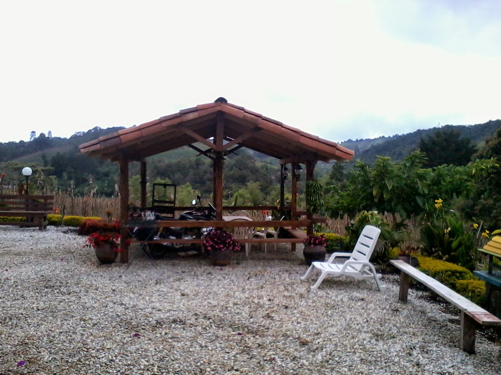 ENVARETAMOS : TODO TIPO DE KIOSCOS EN MADERA PARA SU FINCA O SU CASA DE ...