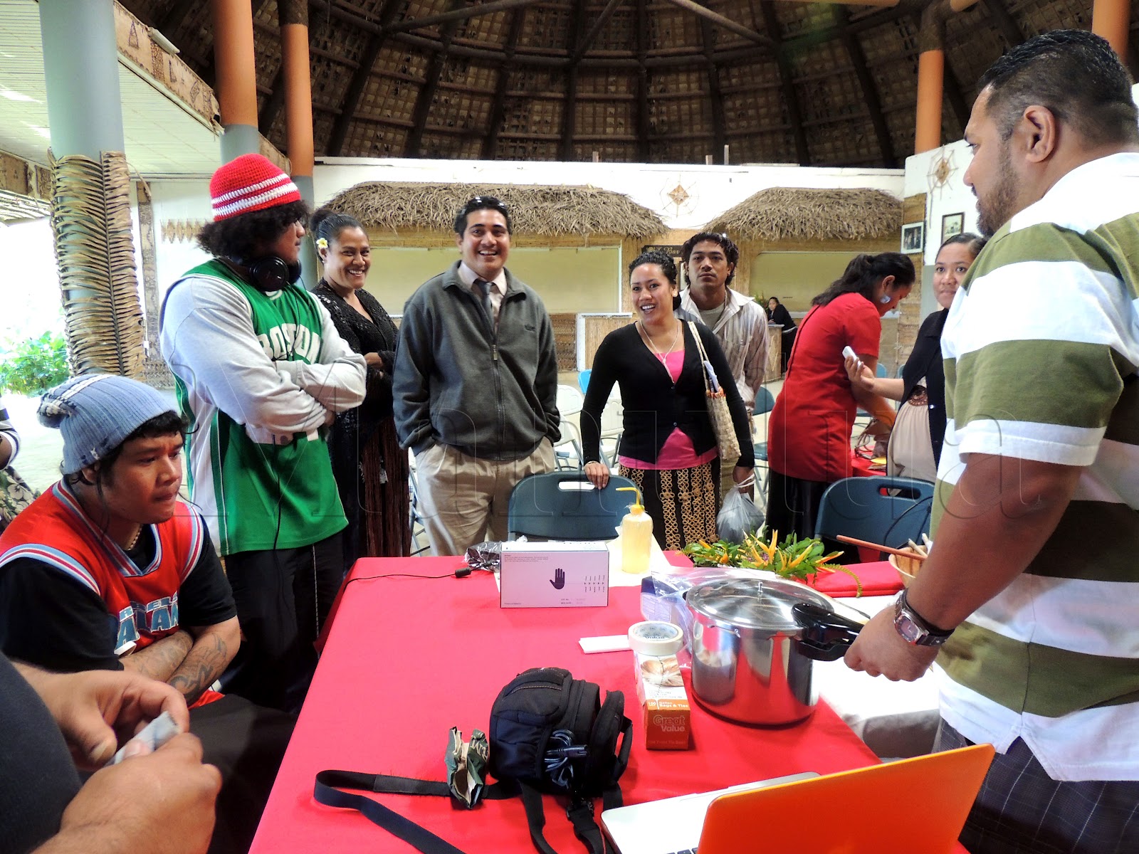 Tatatau - Traditional Tongan Tattoo - Ta Vaka
