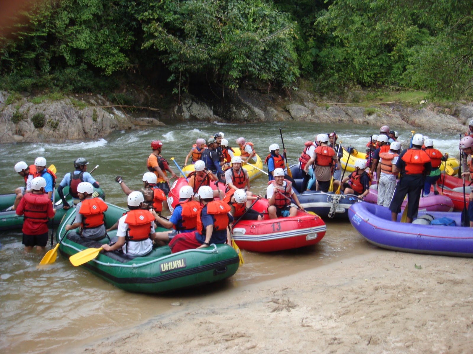 The True Colors: Water Rafting @ Adeline's Villa Gopeng