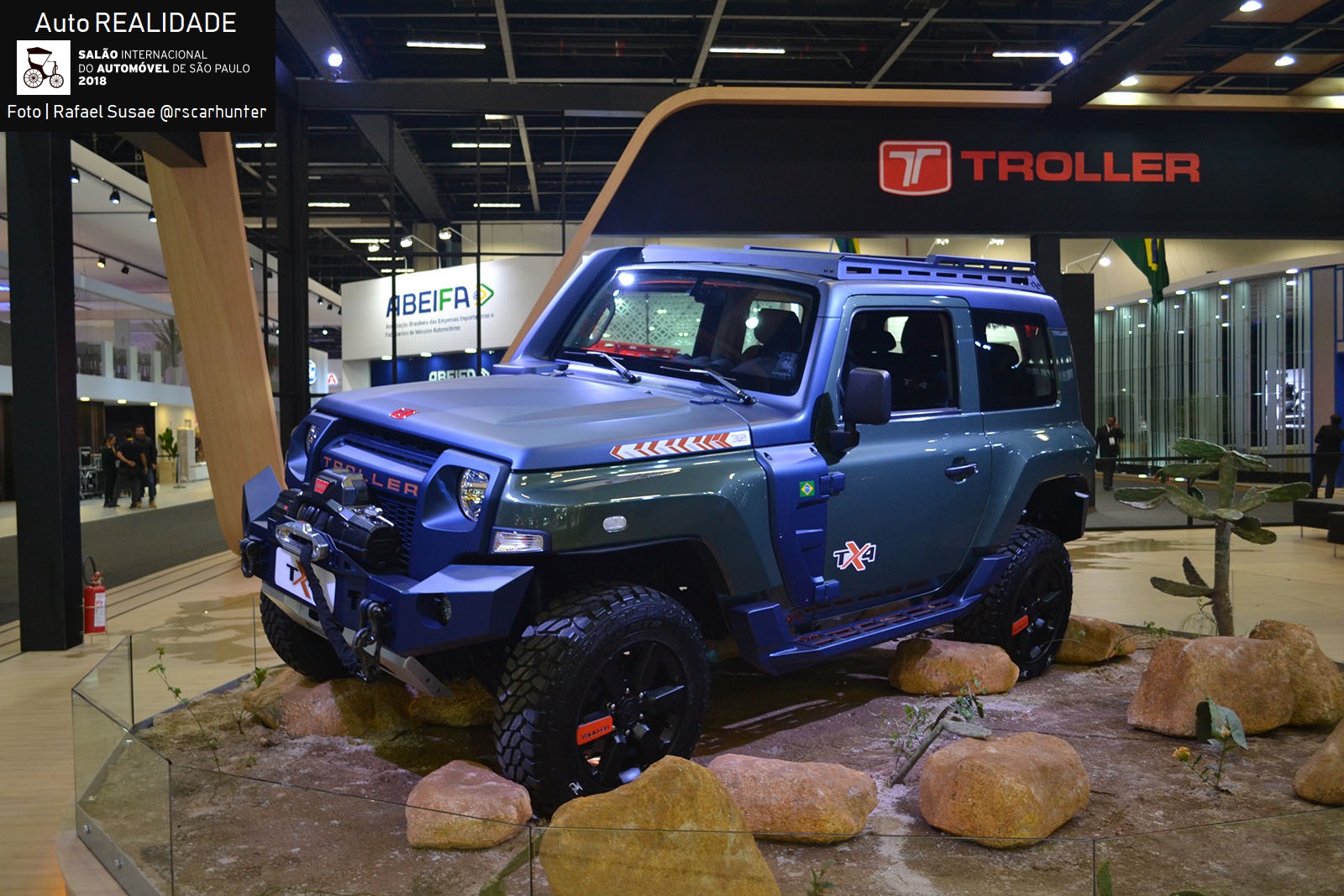 Troller revela TX4 e conceito holográfico de 4 portas no Salão de São Paulo