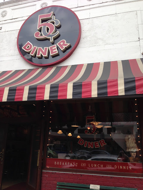 Chew. Sip. Love.: Breakfast at Nickel Diner (Los Angeles)