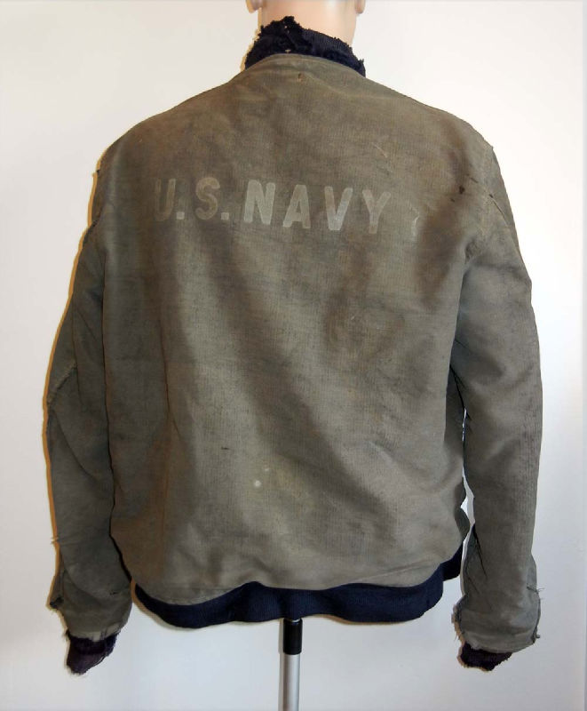 Nostalgia on Wheels: The WWII USN Deck Jacket - 1st Version / Hook Type