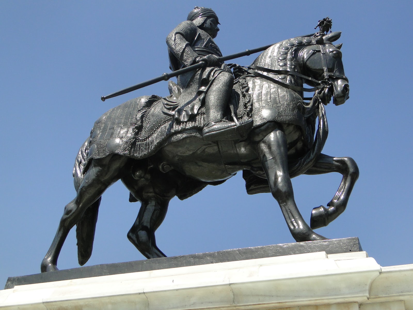 बारामासा baramasa: शौर्य व स्वाभिमान के पर्याय थे महाराणा प्रताप- (1)