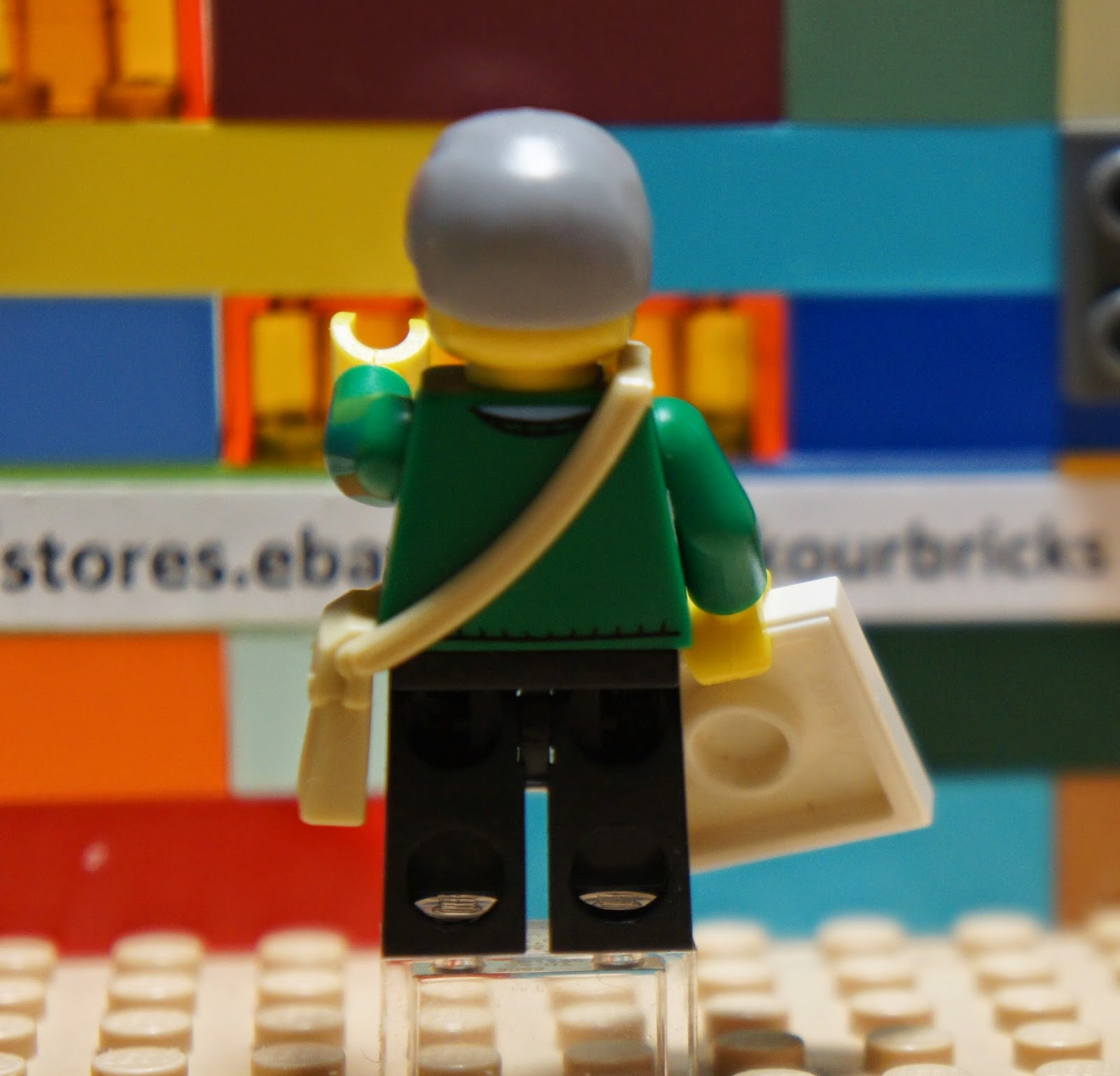 LEGO City NEWSPAPER DELIVERY GUY Minifigure + Bag 2x2 Brick Hair ...