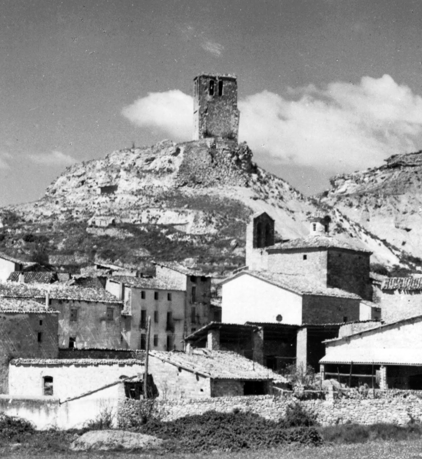 Conèixer Catalunya: CASTELL DE CONQUES. CONQUES. ISONA I CONCA DELLA ...