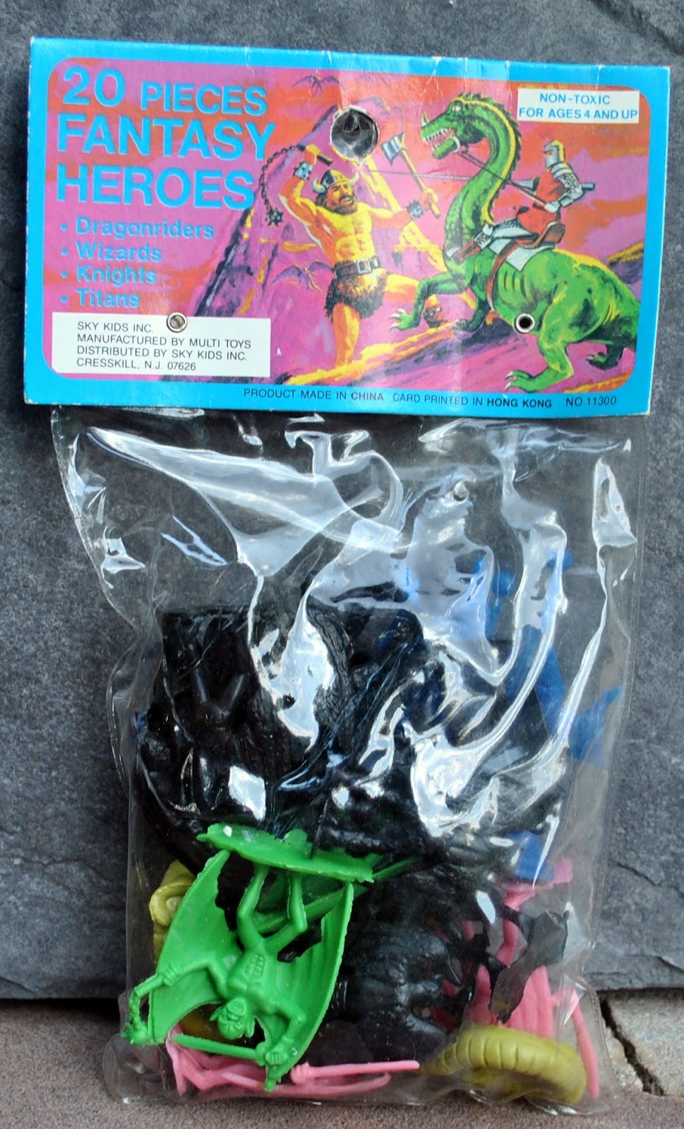 Fantasy Toy Soldiers: DFC: Dragonriders of the Styx - Bags