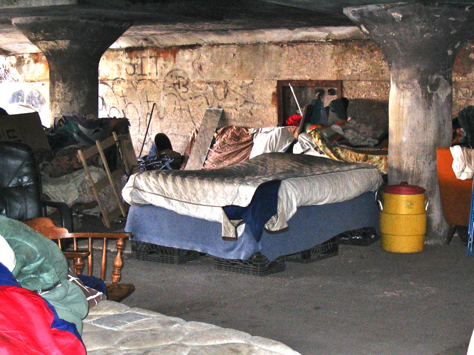 NEW SAVANNA: Friday Fotos: Squatter's Rights [The Hallucinated City]