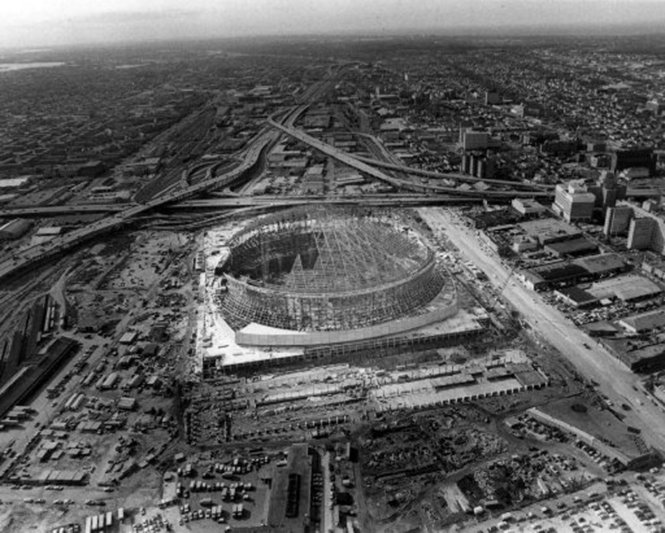 Lemon Harangue Pie: Construction of the Superdome in 1973