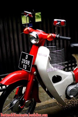 Modifikasi Honda C50 Pispot 1975 Bandung - Gambar Modifikasi Motor Terbaru