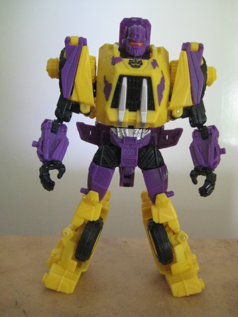 ChCse's blog: Toy Review: Transformers Generations FOC G2 Onslaught