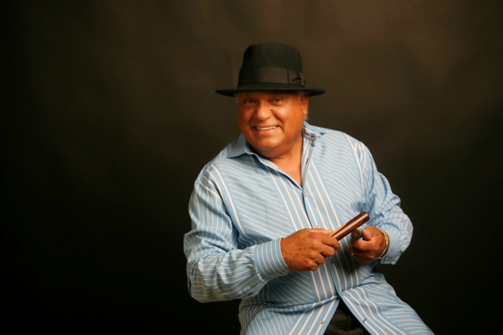 RadioAirplay.com Blog: Center Stage Artist - Perico Hernandez