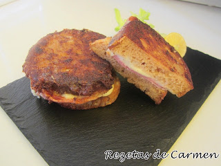 Emparedados de jamón y queso