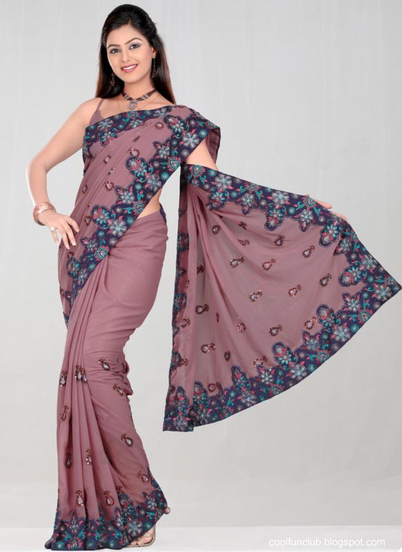 CoolFunClub: Models Promoting Designers Sarees