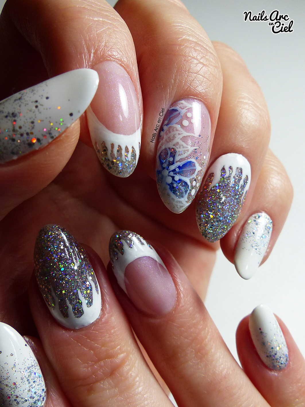 Nails Arc en ciel: Nail Art givré - Stalactites et fleur en aquarelle