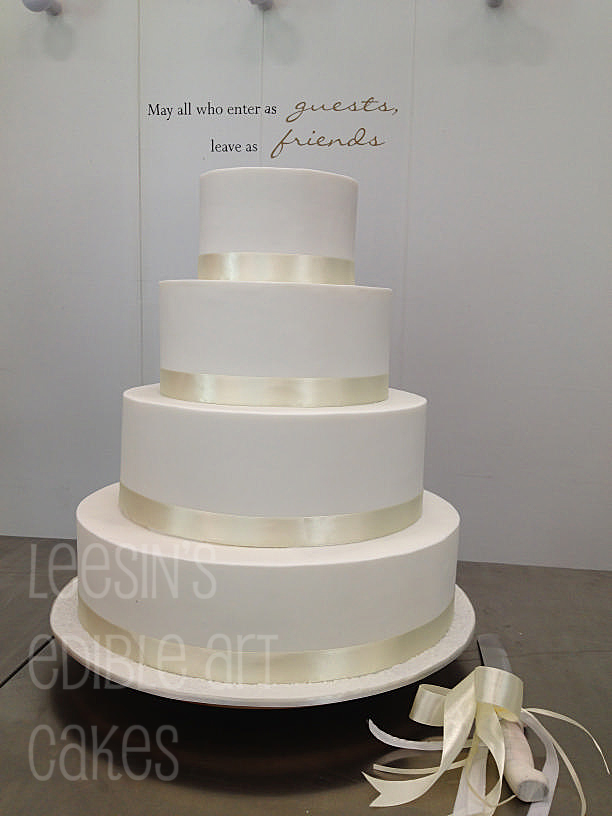 Penang Wedding Cakes by Leesin: Simple Ivory Wedding Cake