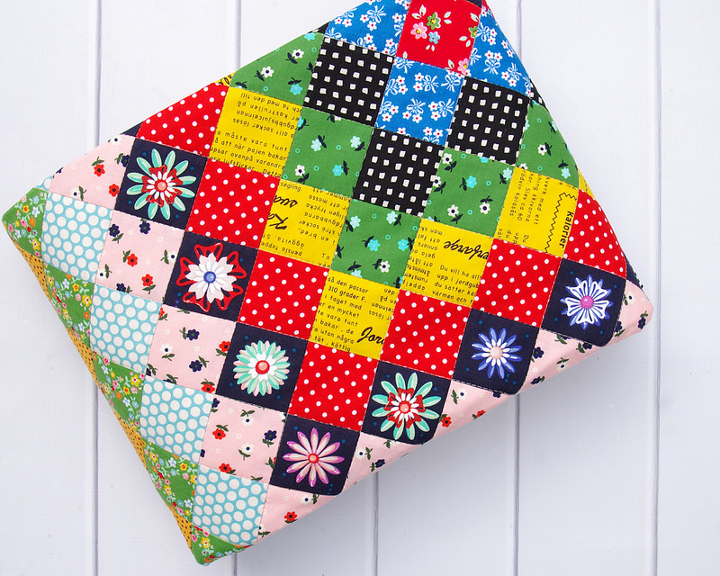 Red Pepper Quilts: A Giant Granny Square Quilt - The Finished Quilt