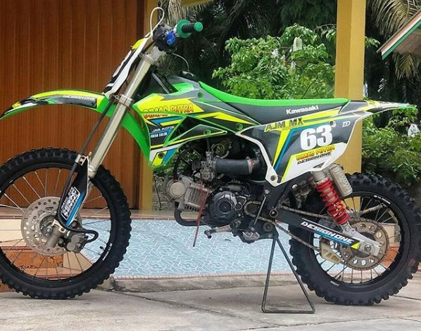 Gambar Modifikasi Bodi Bebek Modif Motor Trail Cross Dan Gestrek Pakai ...