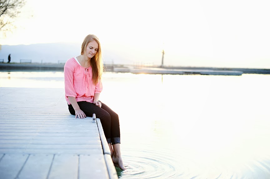 S.W. Portraits: Ally Monson-Seniors