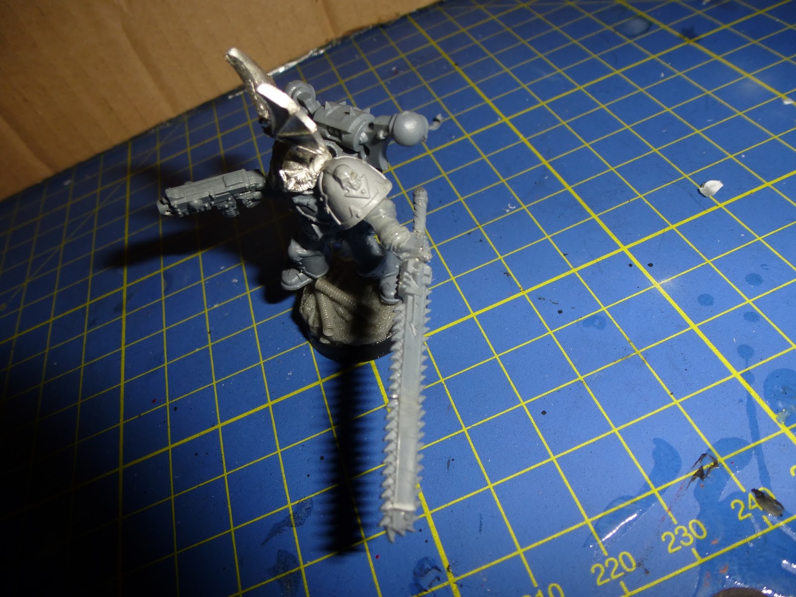 Heretical Thoughts: Two-Handed Chainswords and Chainaxes