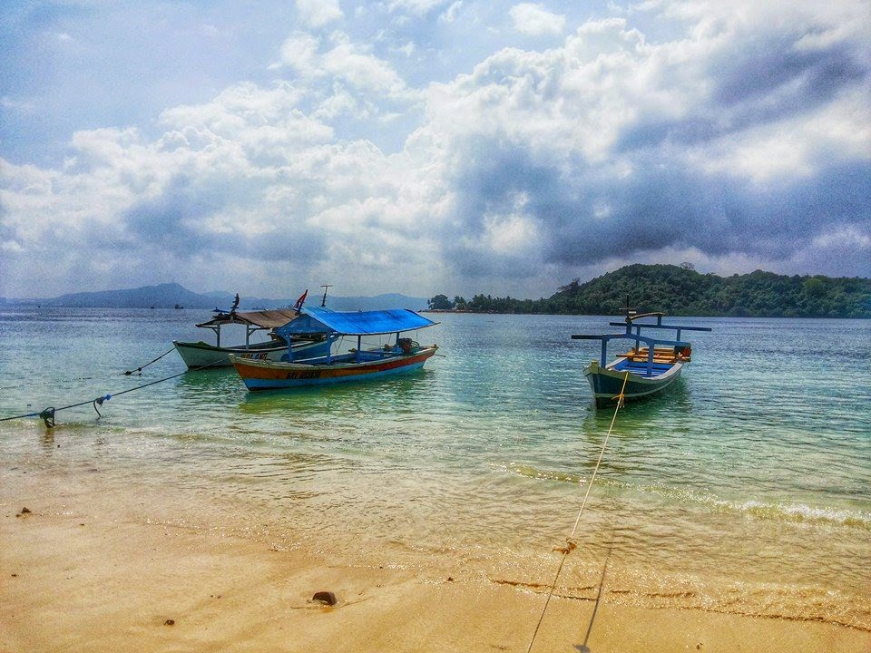 Pantai Mutun-Mutun Beach: Indahnya Pantai Mutun