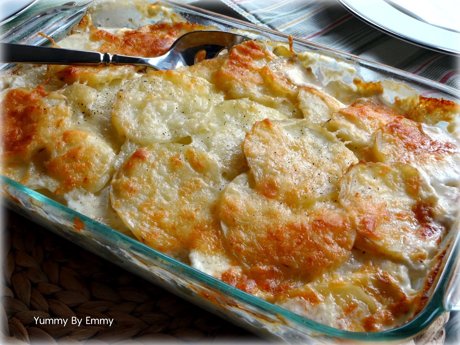 Yummy by Emmy: Cheesy Potato Gratin