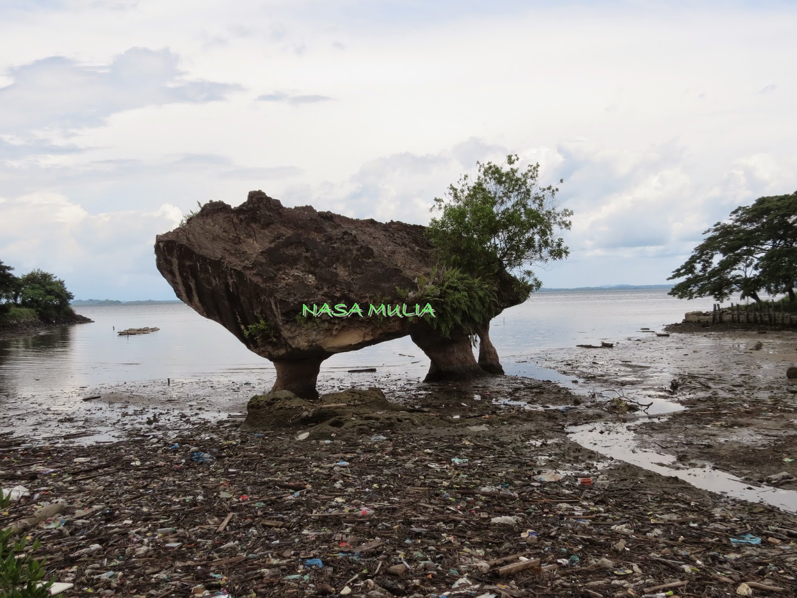 warna warni hidupku..............: Batu Sapi Heritage Park, Sandakan