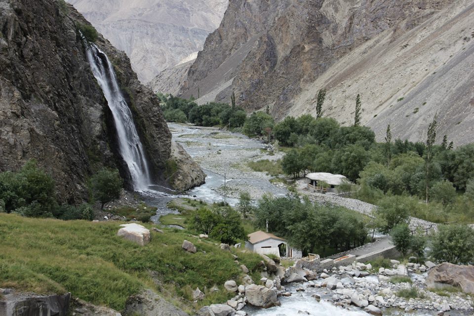 Manthokha Waterfall Skardu, Gilgit-Baltistan - Trango Tours