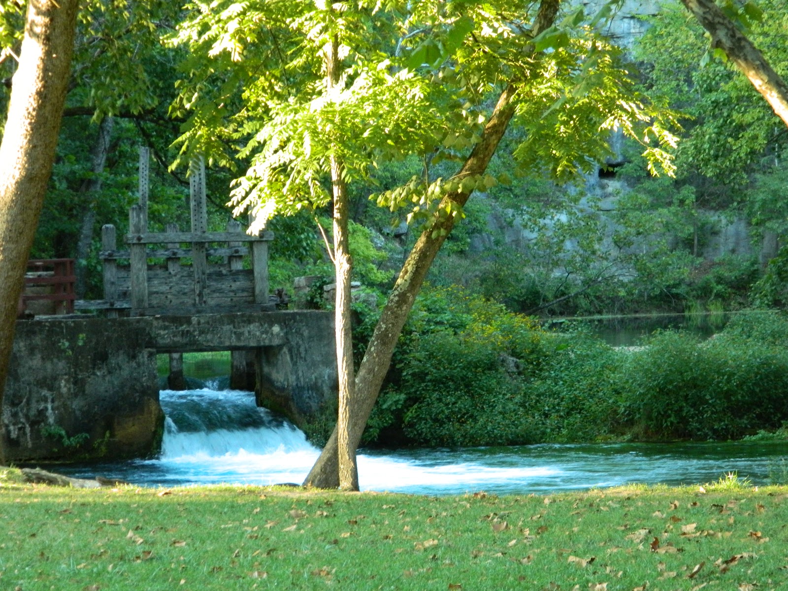 Climbin' Up The Mountain: Is one of these Missouri Springs the Waters ...