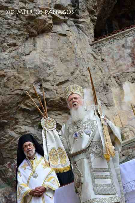 ΦΩΣ ΦΑΝΑΡΙΟΥ: Η ΠΑΤΡΙΑΡΧΙΚΗ ΘΕΙΑ ΛΕΙΤΟΥΡΓΙΑ ΣΤΗΝ ΠΑΝΑΓΙΑ ΣΟΥΜΕΛΑ ΤΟΥ ΠΟΝΤΟΥ
