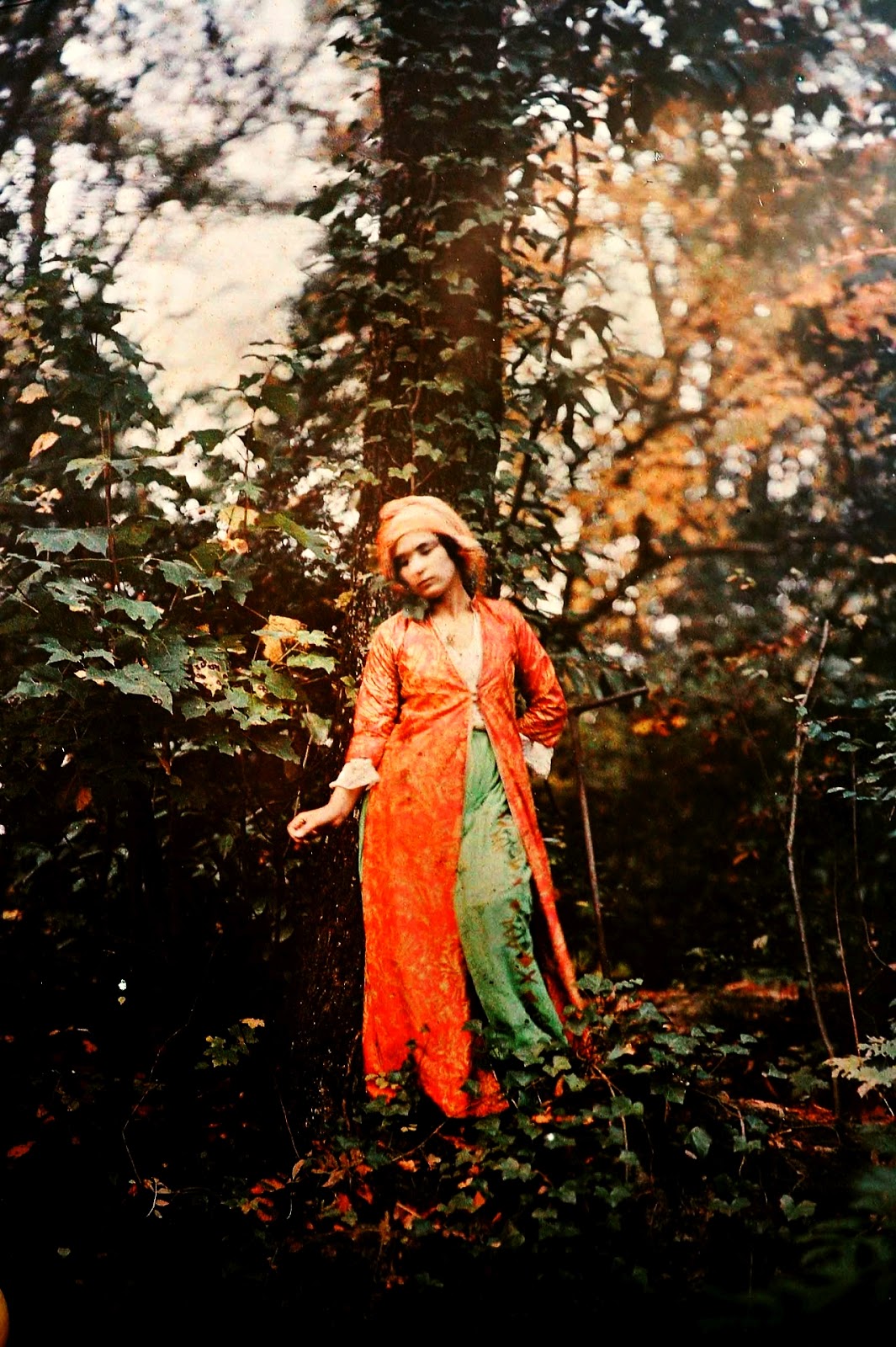 Women in Autochrome: 24 Breathtaking Color Portrait Photos of Women in ...