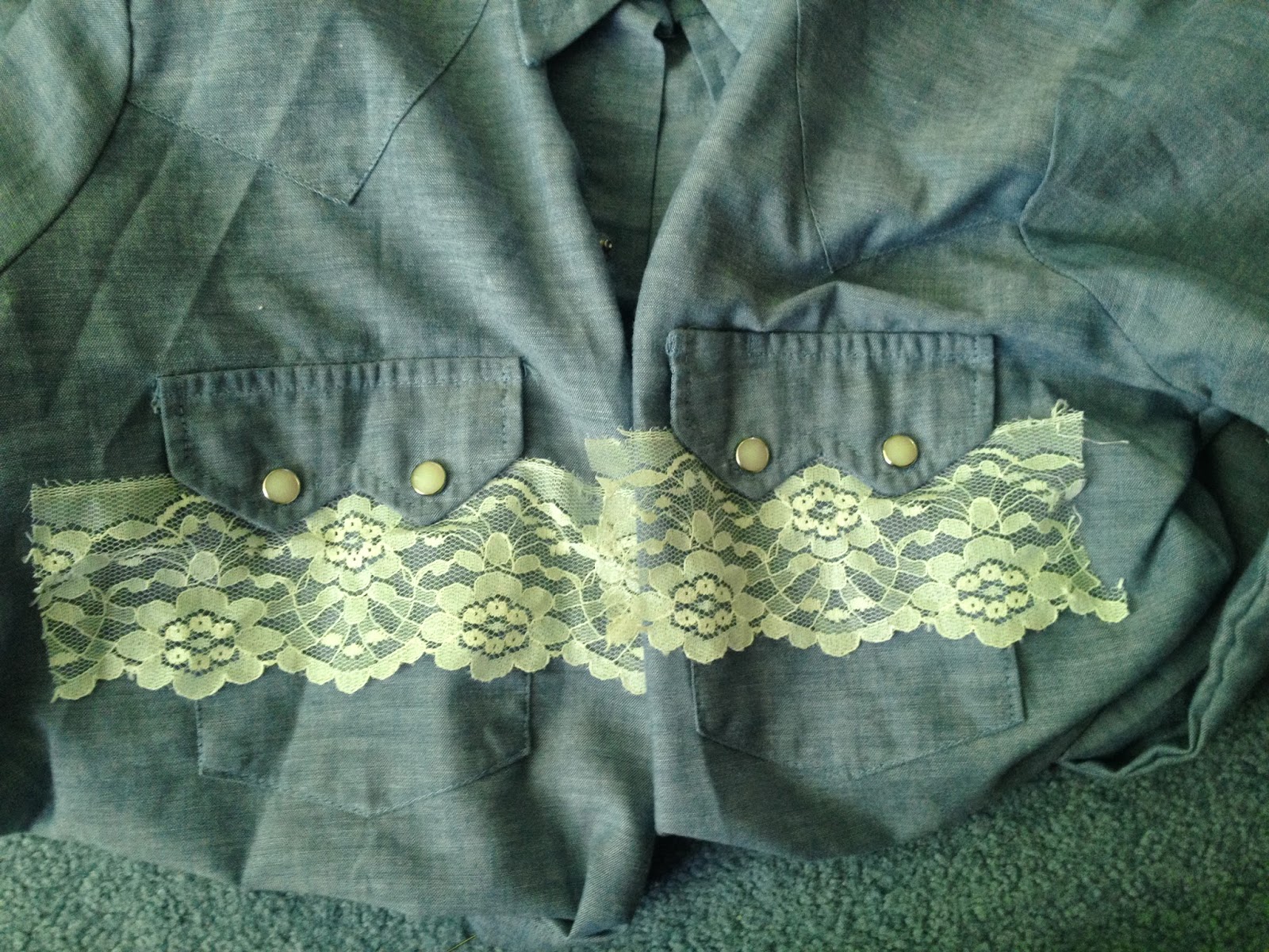 Cobalt Collective: DIY Lace Pockets