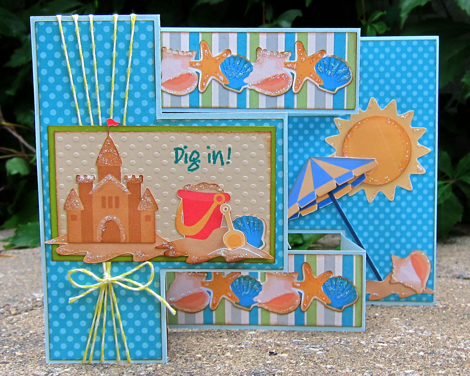 BugBites: Live in the Moment-at the Beach!