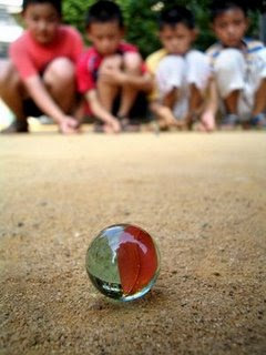 Cik LieYza Online: Kisah "Aku Sebiji Guli"