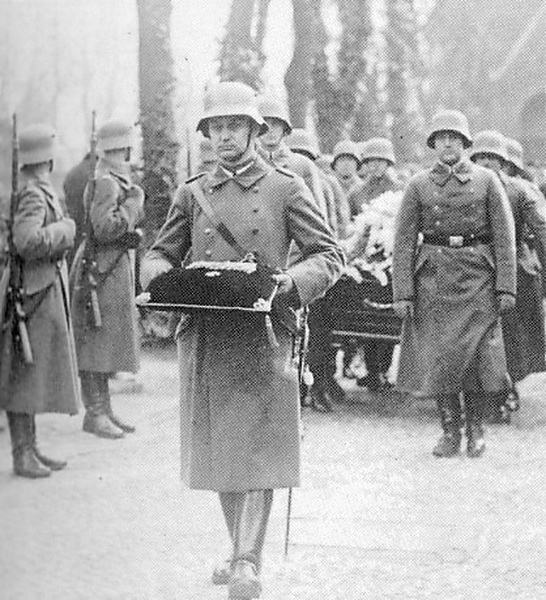 NAZI JERMAN: Foto Walter Model, Pakar Pertahanan Terbaik Jerman