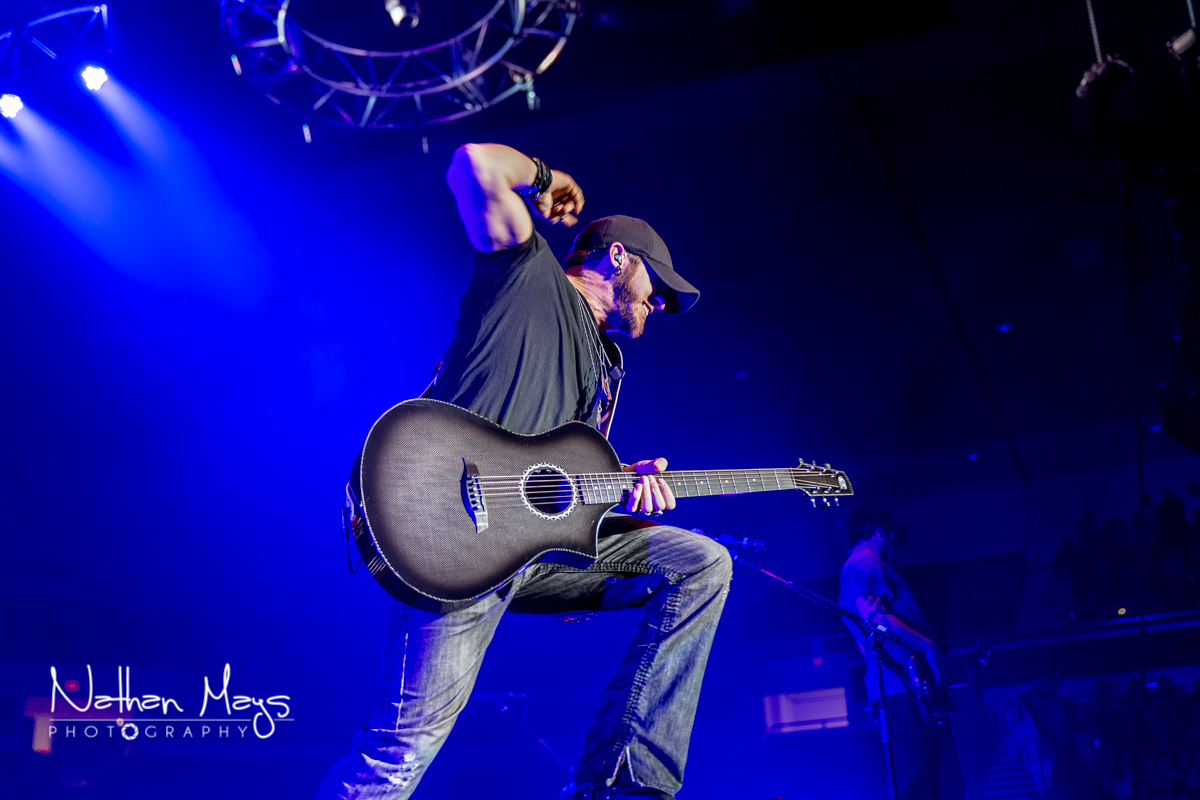 Brantley Gilbert: Hell On Wheels Tour ~ Concert Photos Magazine - Live ...