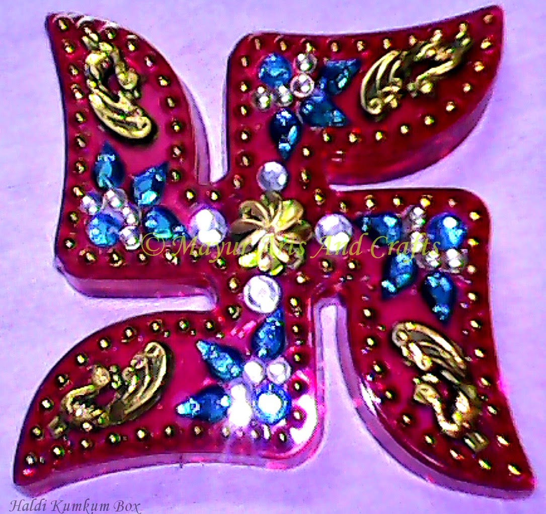 Mayur Arts and Crafts : Manjal Kumkum Box - Swasthik Design